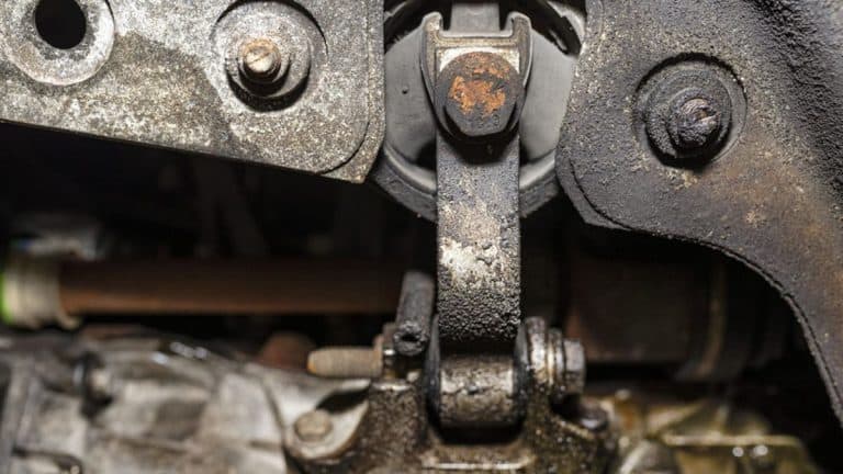 3 Loose Motor Mount Signs and Replacement Cost 2020